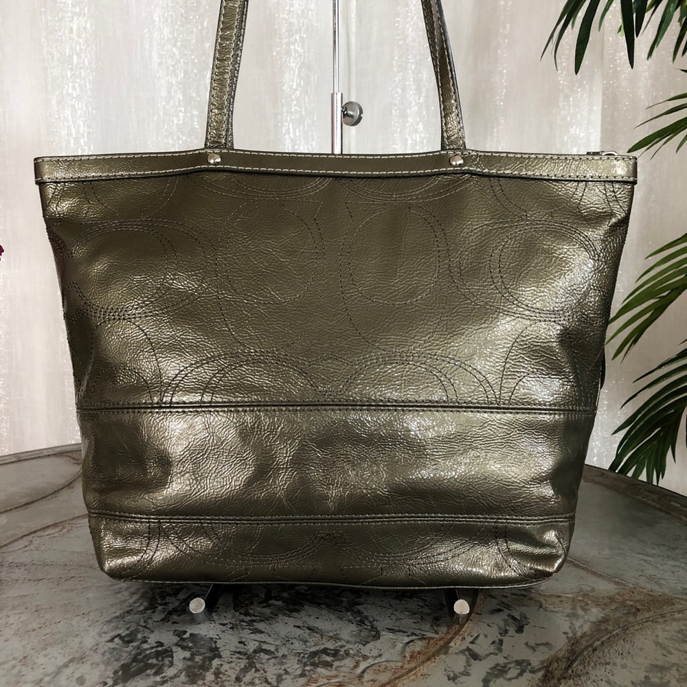 Coach Stitch Signature Stripe Leather Tote F15142 - Gem